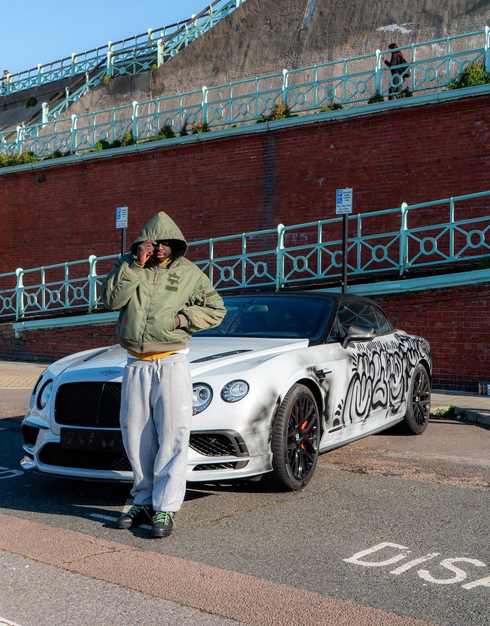 SLAWN: A Radically Open Approach To Art – Helm Gallery